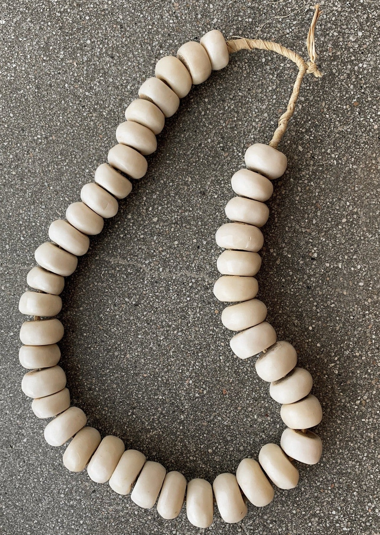 Medium Bone African Beads - White – Lolointeriors