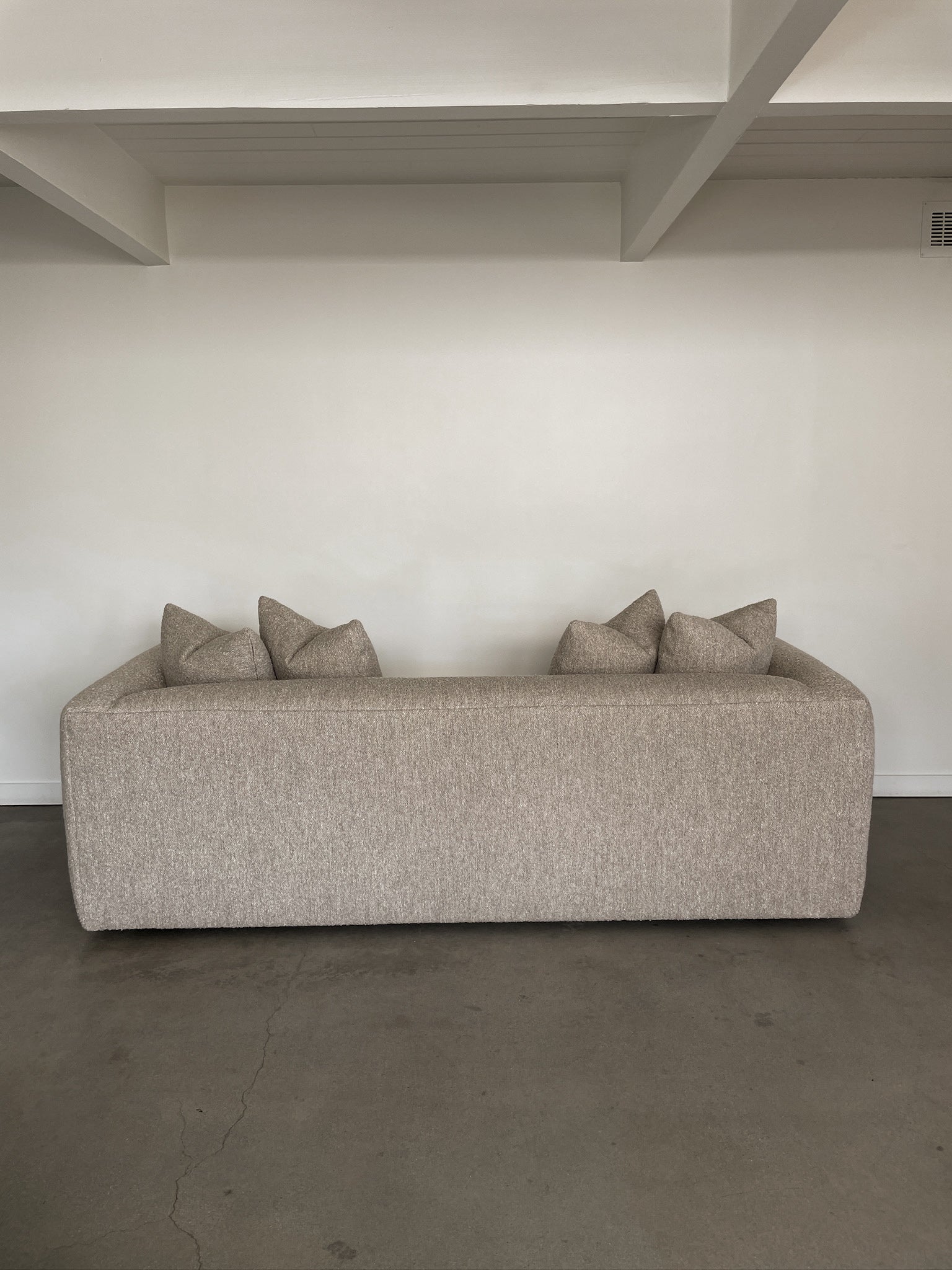 Zola Sofa – Lolointeriors