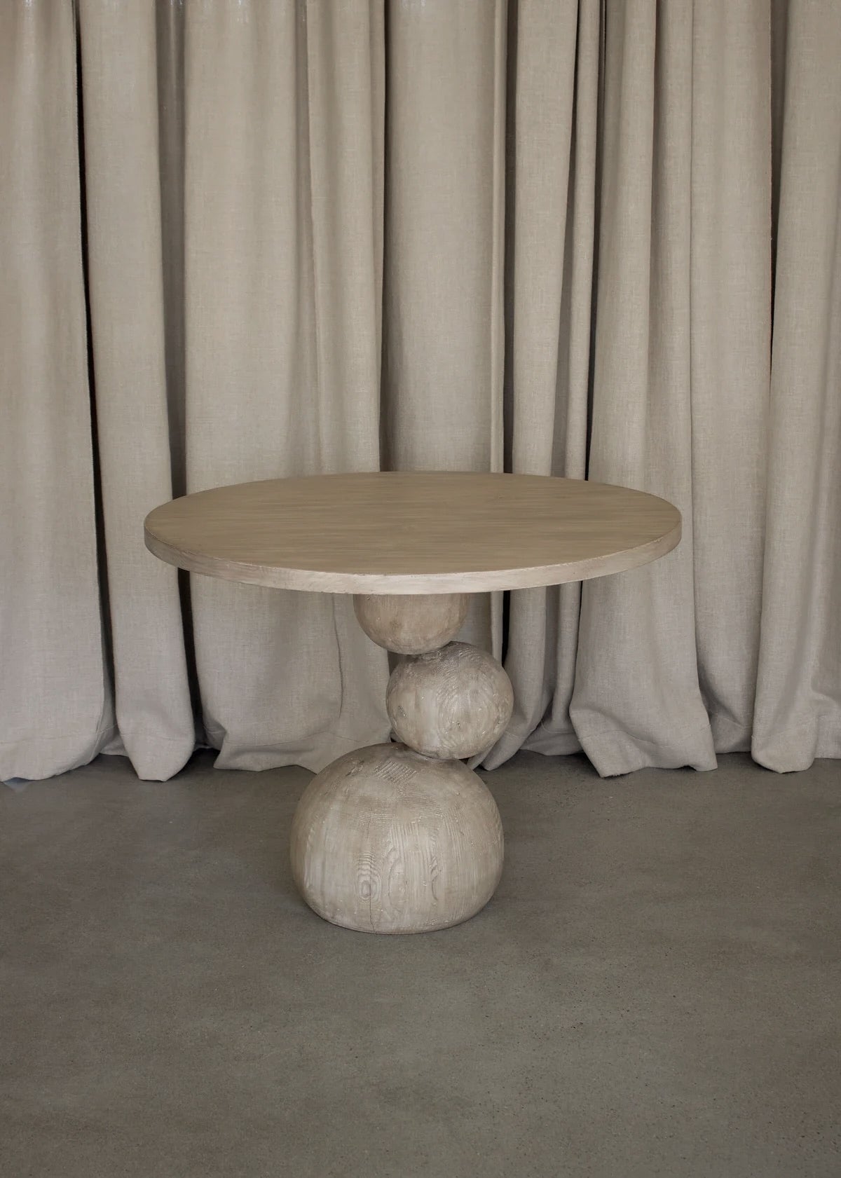 Boulder Table – Lolointeriors