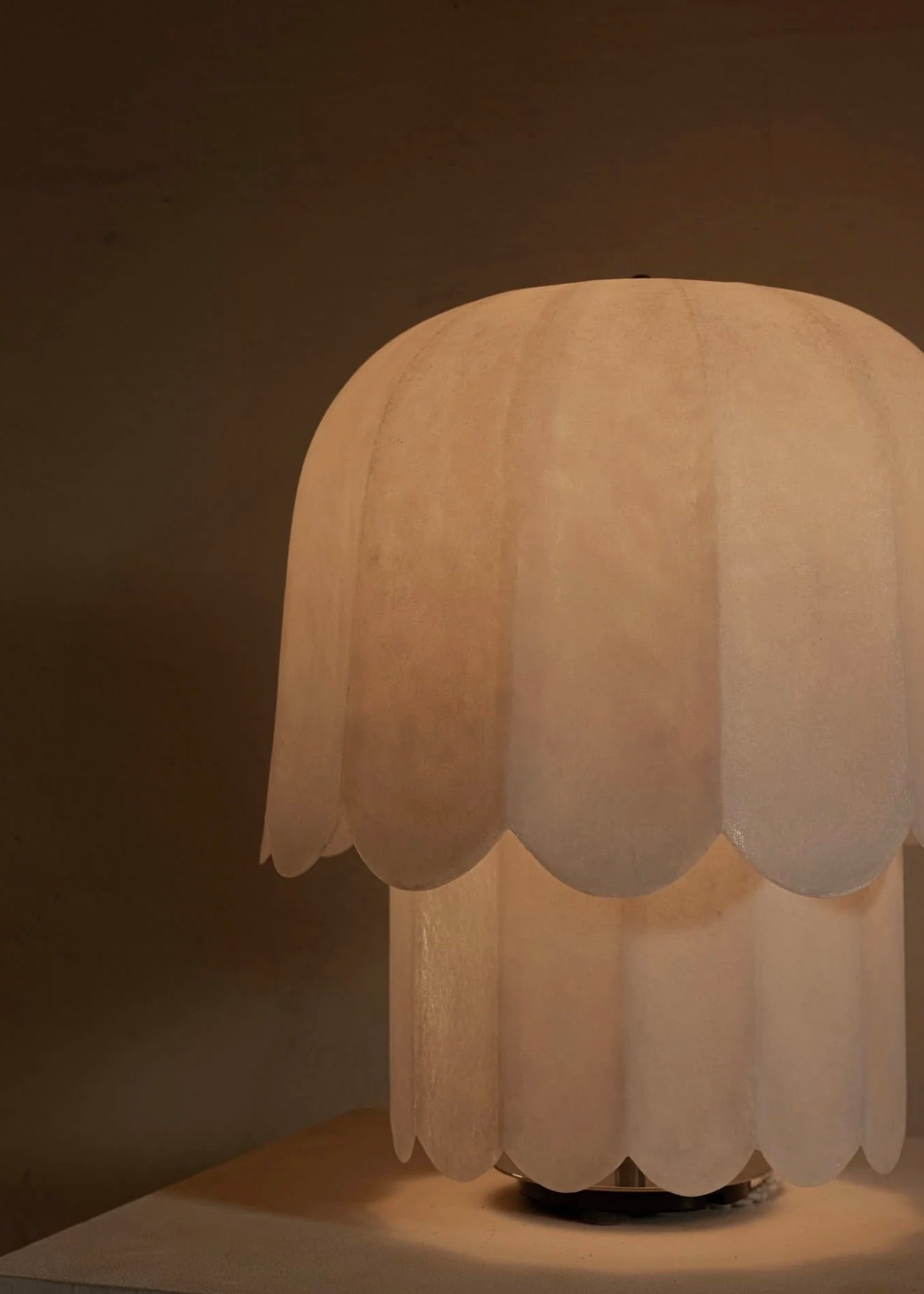 Feather Lamp, Small – Lolointeriors