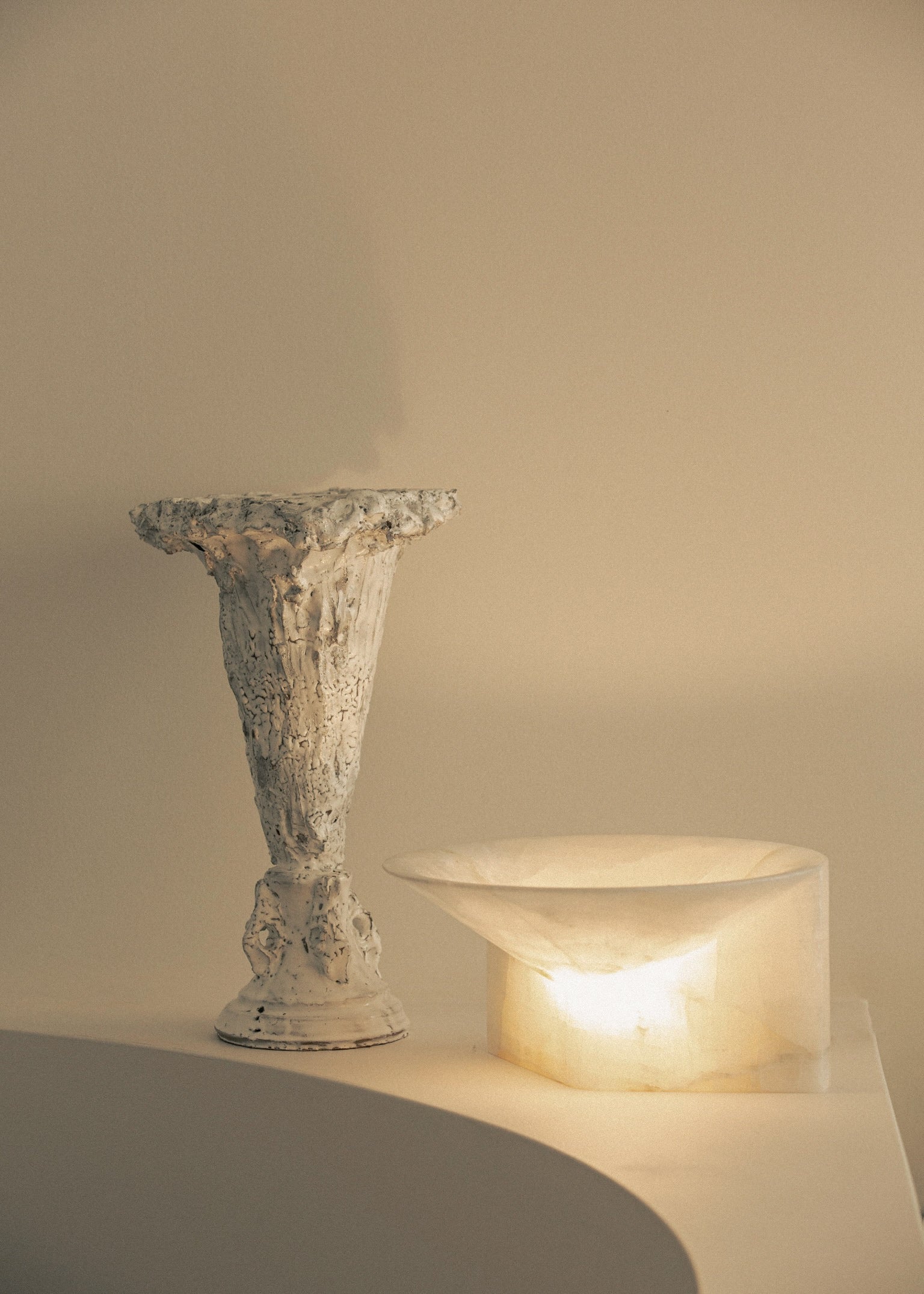 Large Stone Uplight Alabaster – Lolointeriors