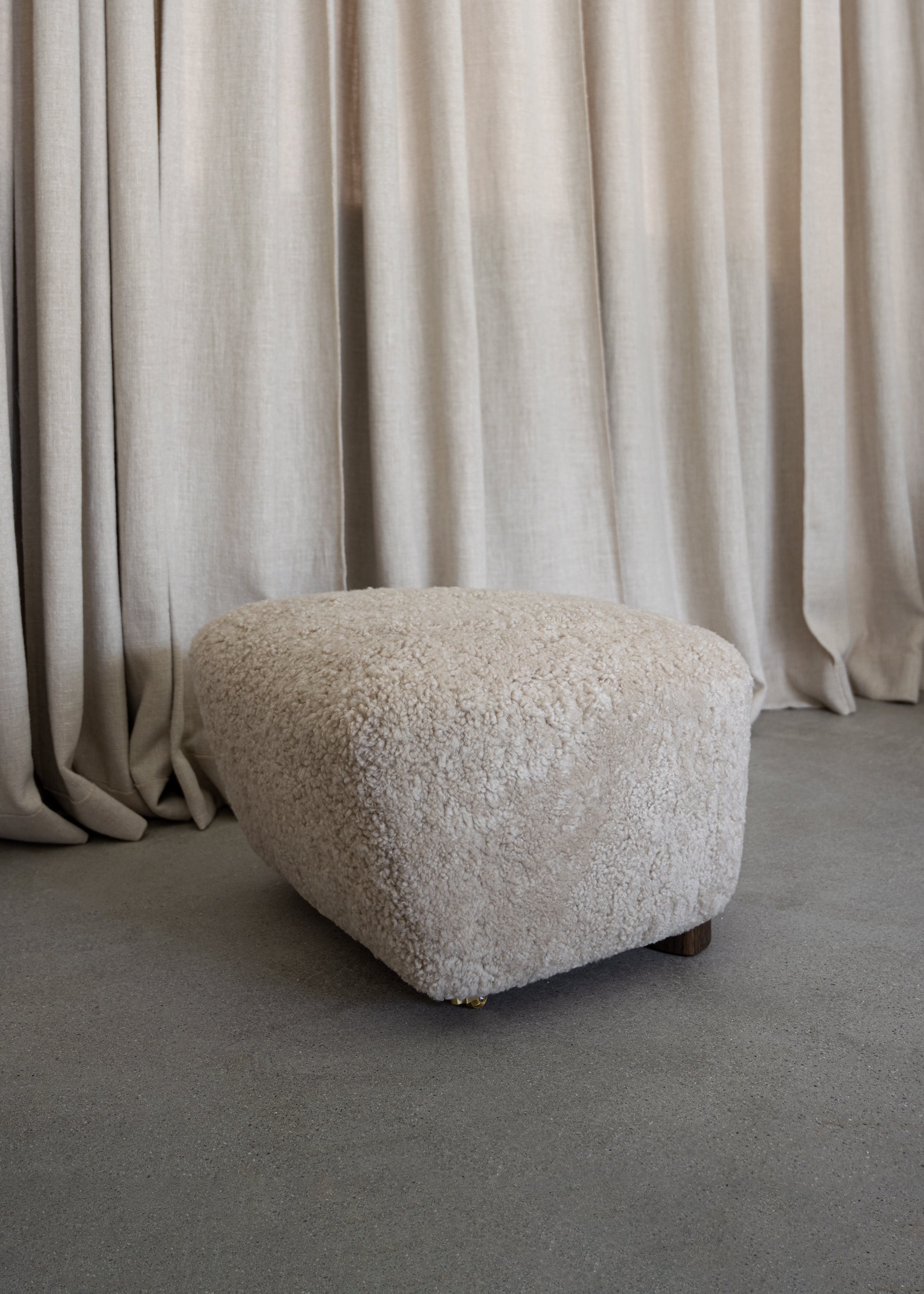 The Tired Man Lounge Chair Set – Lolointeriors