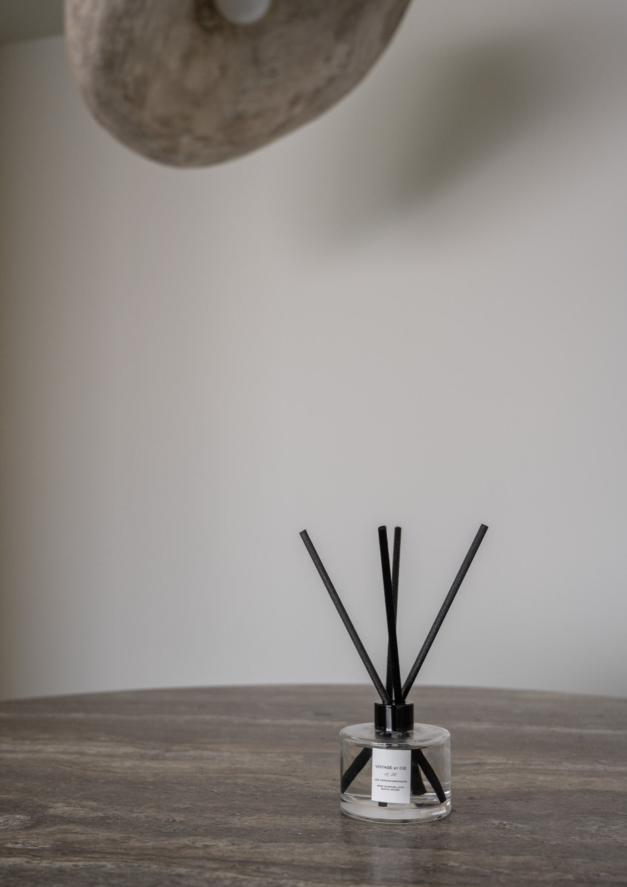 Black Reed Diffuser – Lolointeriors